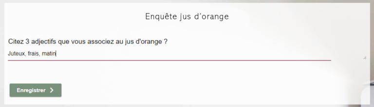 Questions fermées vs questions ouvertes : que choisir